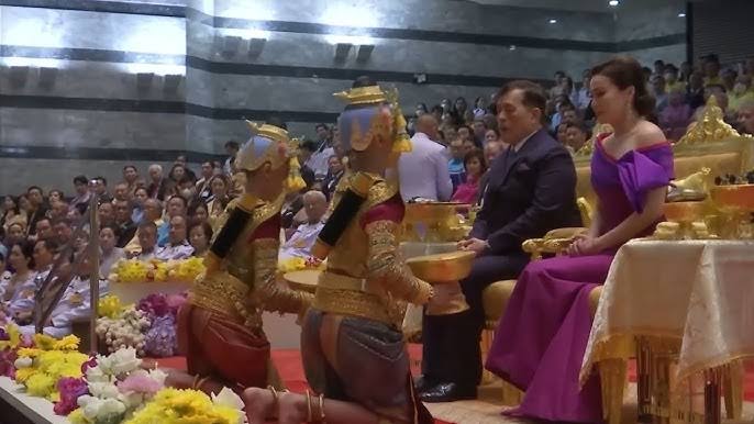 HM the Queen Supports the Preservation of Khon Performances